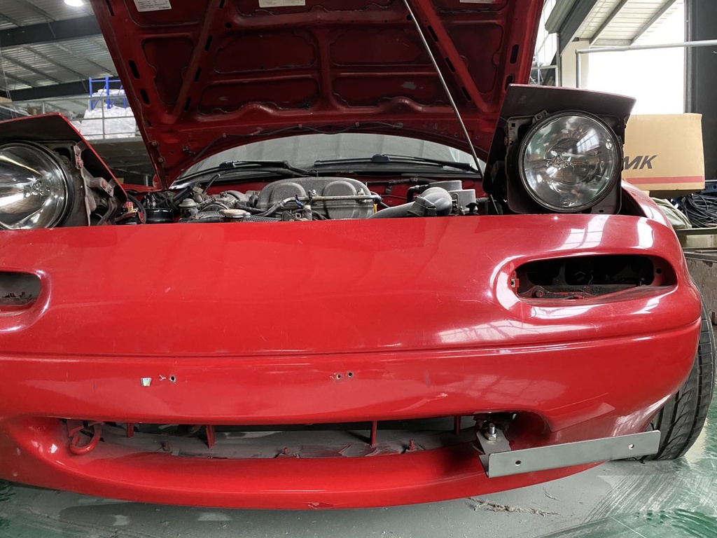 Offset License Plate Bracket For Miata NA | CarbonMiata